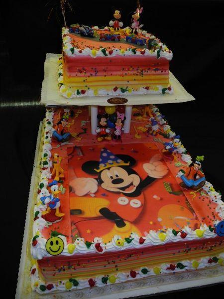 Mickey Mouse Whip Cream Cake With Edible Image And Toys On Top B0517